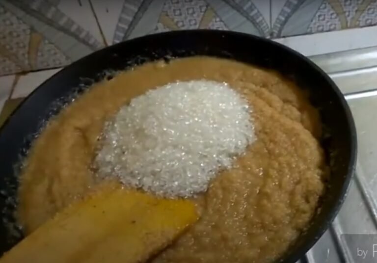 सूजी और काजू का हलवा कैसे बनाये | Suji Ka Halwa | Unique Sooji Halwa ...